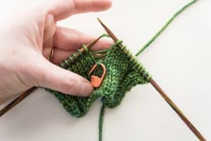 How to Knit Japanese Short Rows - Tutorials - School of SweetGeorgia