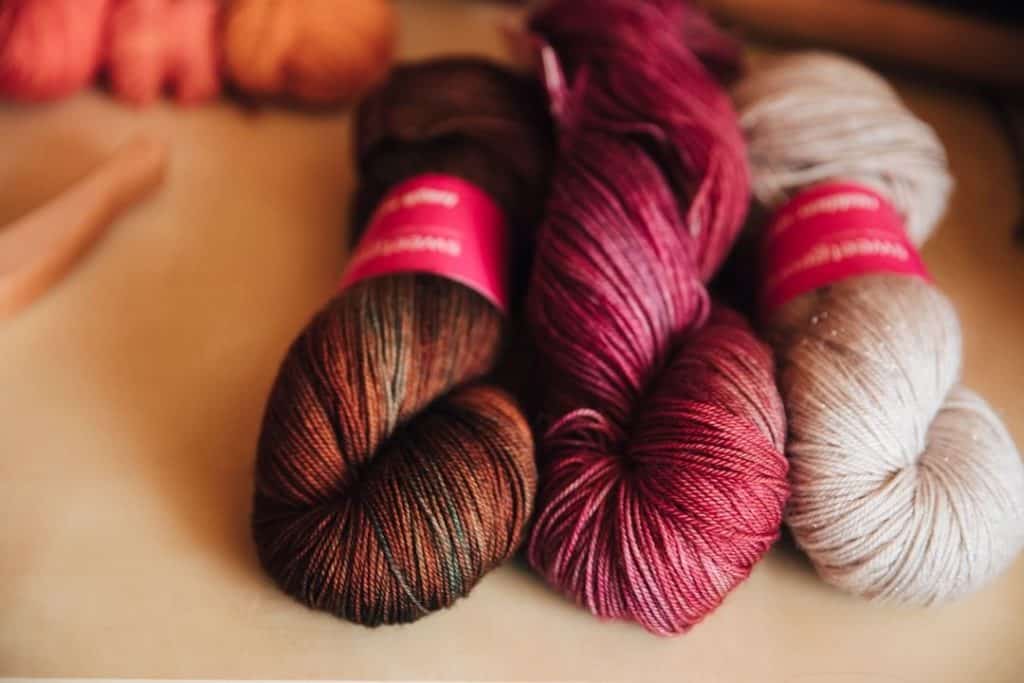 Drying Hand-Dyed Yarn » Tutorials » School of SweetGeorgia
