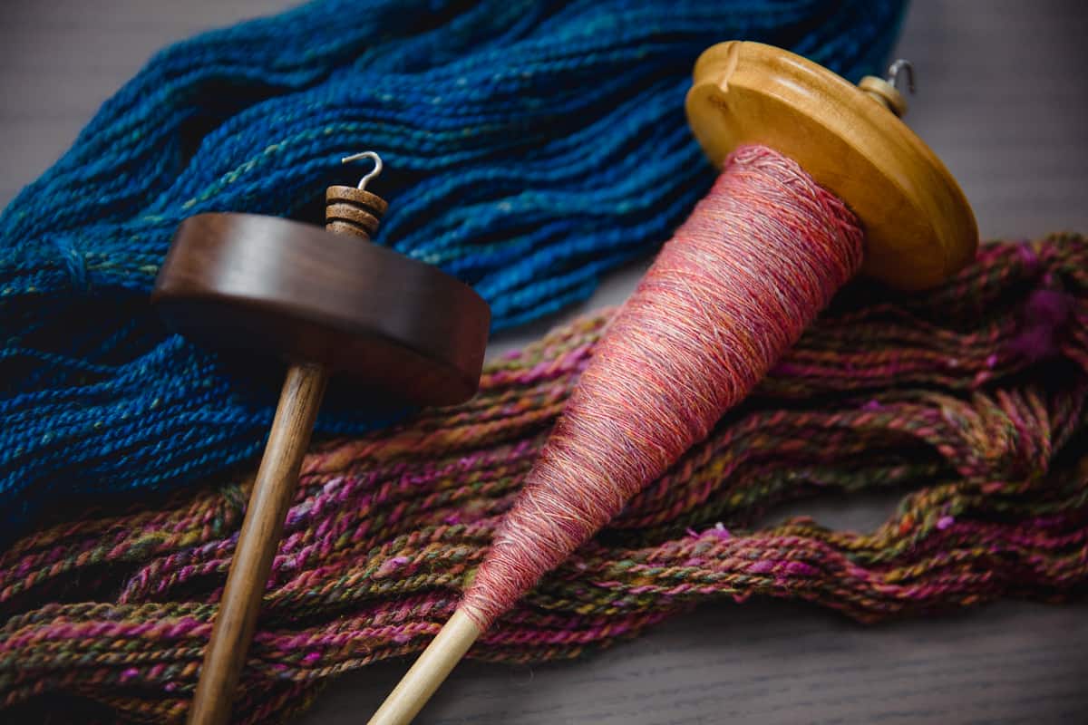 Spinning with Suspended Spindles » School of SweetGeorgia