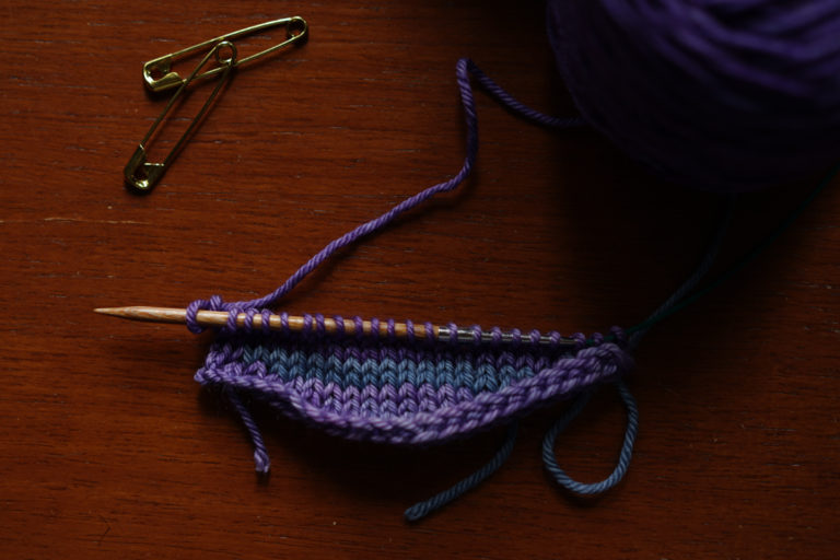 How to Knit Japanese Short Rows - Tutorials - School of SweetGeorgia