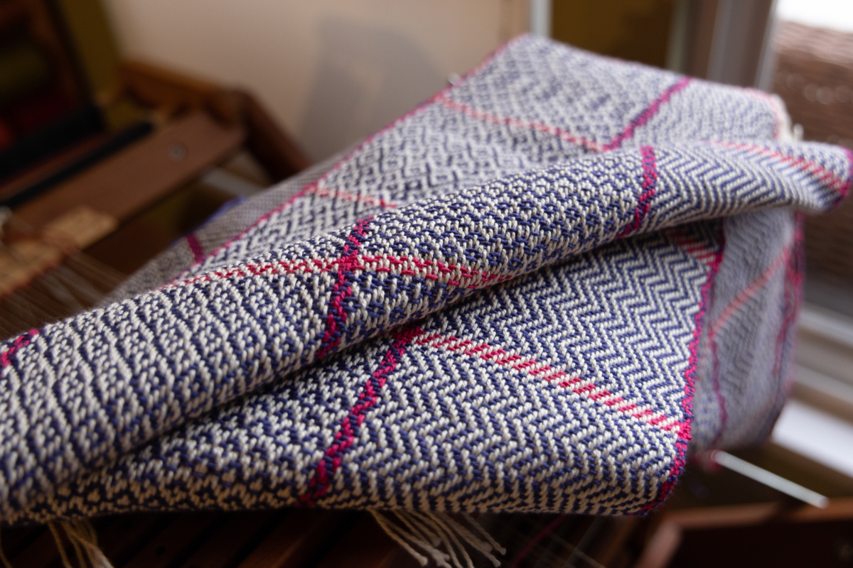 Twill Gamp » Weaving Patterns » School of SweetGeorgia